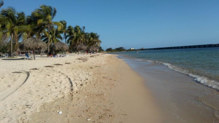 Is Playa Giron in the Bay of Pigs of Cuba worth it? - Travel With A Spin